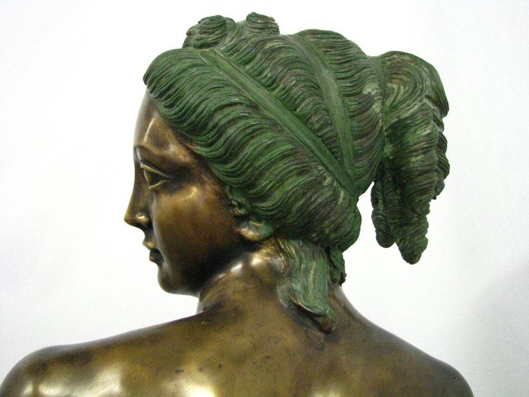 "Venus Italica" Bronze Sculpture Signed "Canova" For Sale at 1stDibs