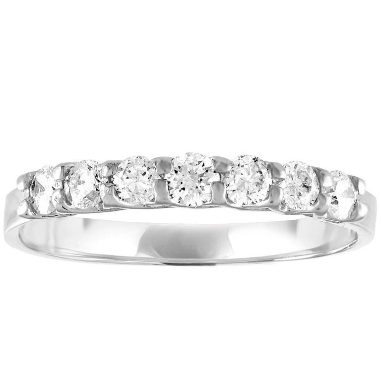 0.25 Carat Diamond Seven Stone Gold Band Ring For Sale at 1stDibs