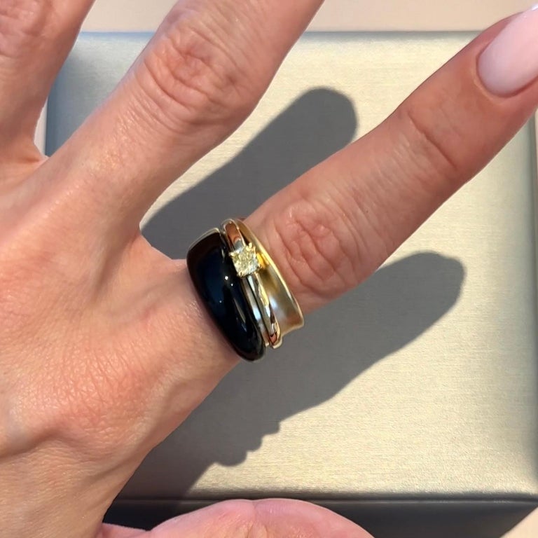 0,3 Carat Yellow Diamond Black Obsidian Movable 18 Karat Yellow Gold ...