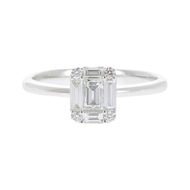 0.48 Carat GVS Diamonds Ring Round or Baguette Diamonds 18 Karat White ...
