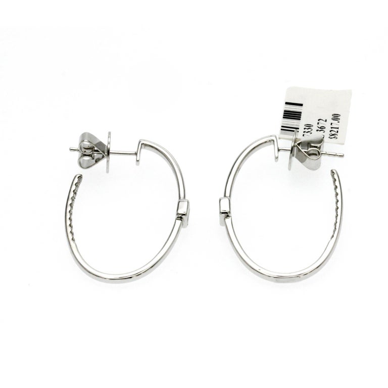 0.69 Ct Diamonds in 18K White Gold Hoop Earrings For Sale at 1stDibs