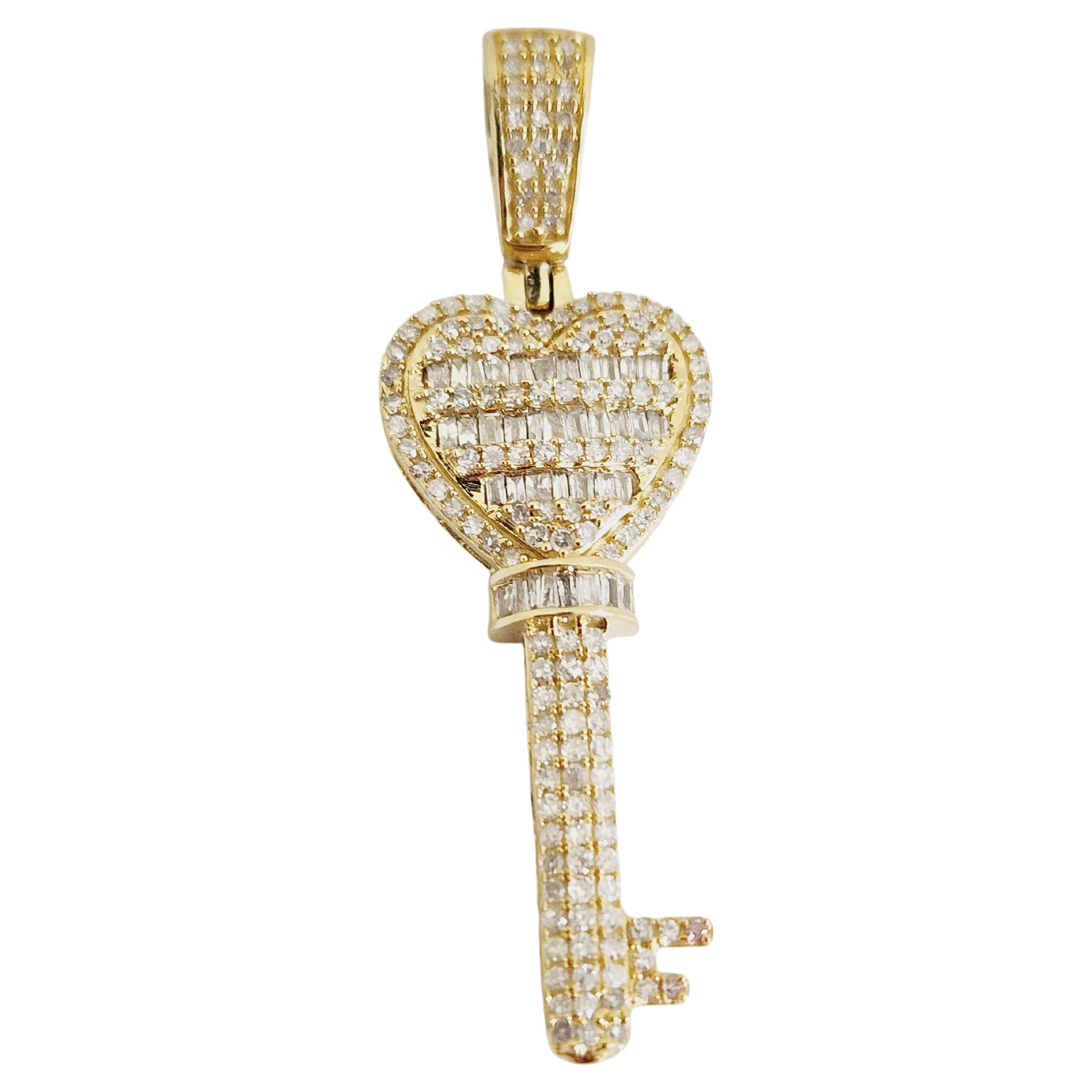 0.78 Carat Diamond Key Heart Shape Pendant 14 Karat Yellow Gold For ...