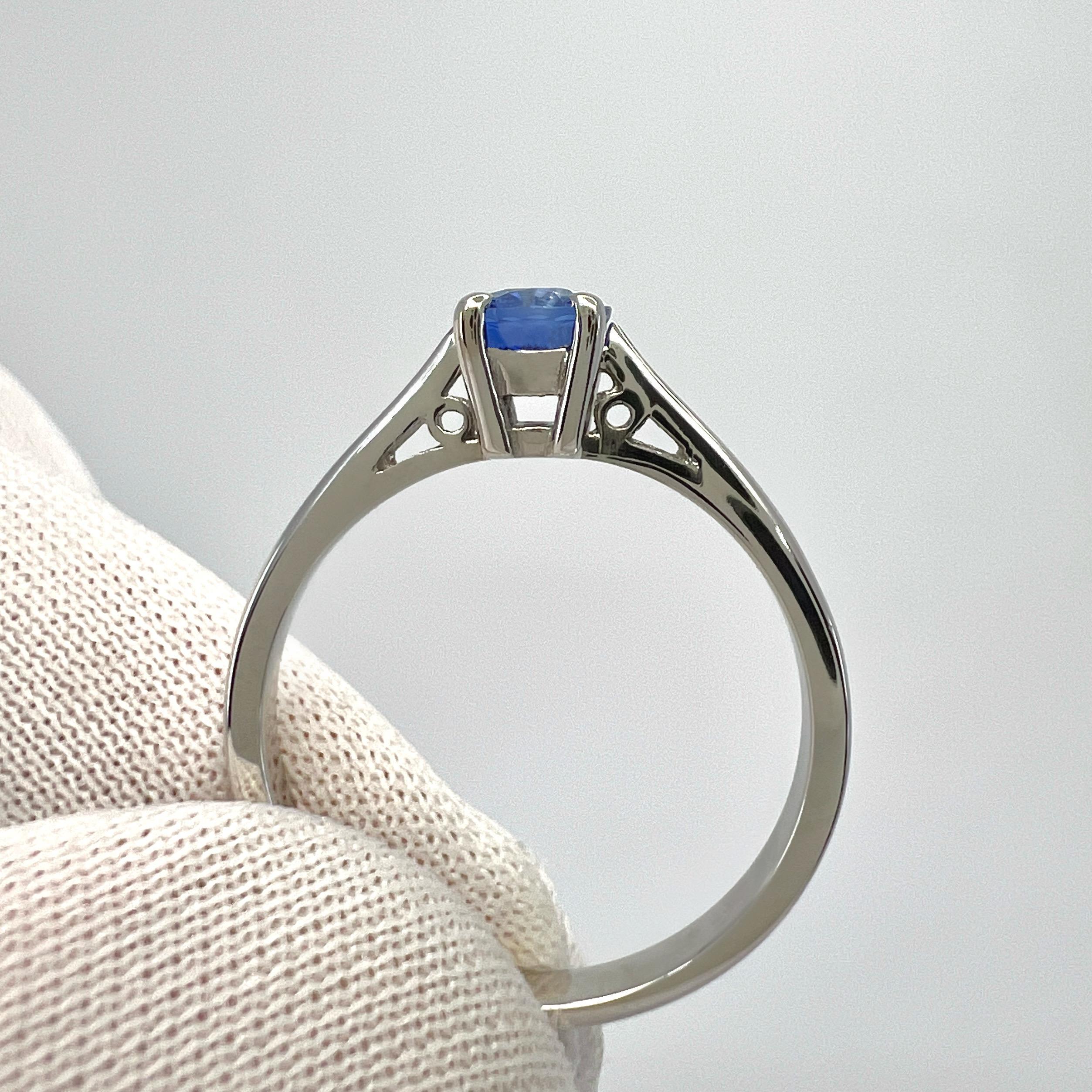 0.80ct Vivid Cornflower Blue Ceylon Sapphire Oval 18k White Gold Solitaire Ring For Sale at 1stDibs