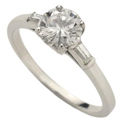 0.81 Carat Blue Sapphire and Diamond Gold Ring For Sale at 1stDibs