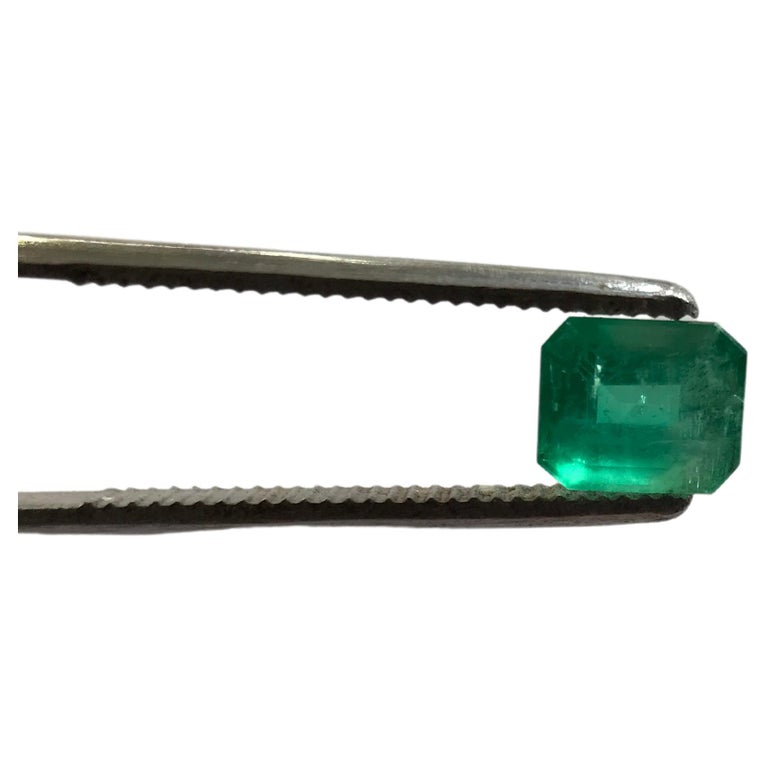 0.85ct Emerald Cut Natural Emerald For Sale at 1stDibs