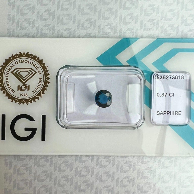 0.87ct Deep Blue Sapphire Square Cushion Cut IGI Certified Rare Loose Gemstone For Sale at 1stDibs