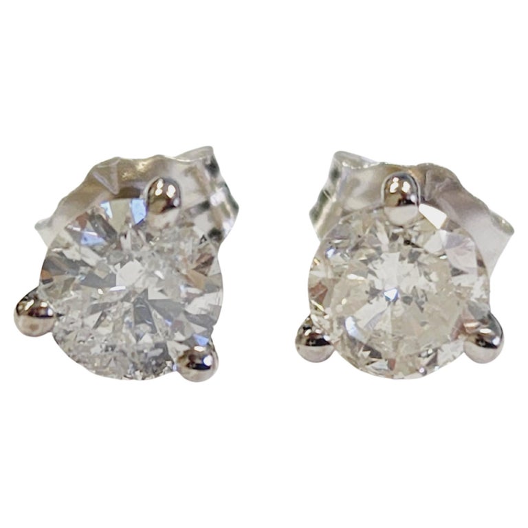 0.90 Carats Natural Diamond Round Studs White Gold 14 Karat For Sale at ...
