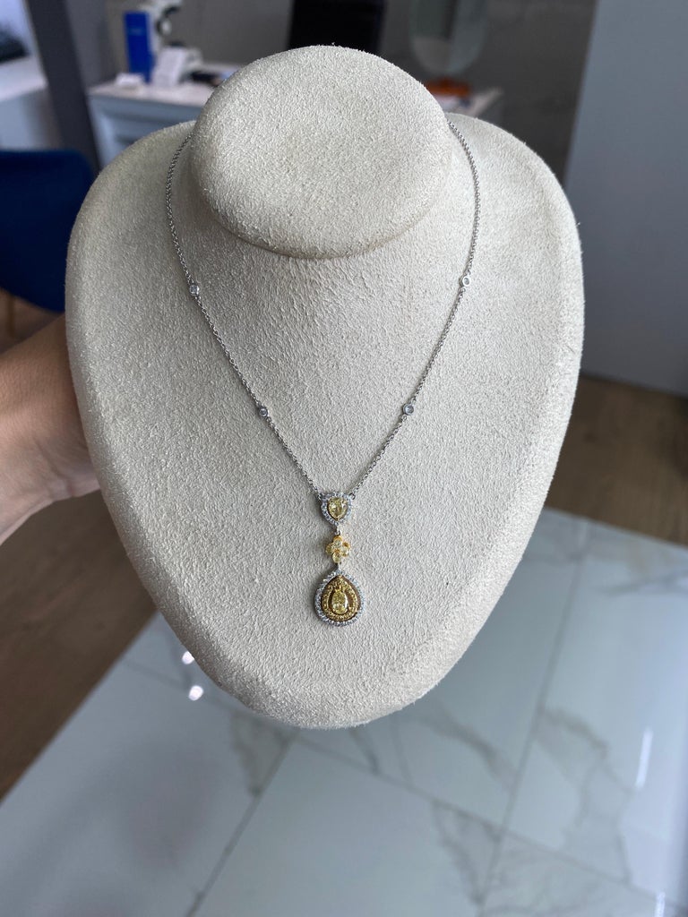 0.95 Carat Total Weight Fancy Yellow and White Diamond 18 Karat Gold ...