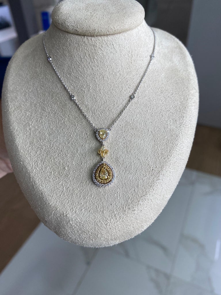 0.95 Carat Total Weight Fancy Yellow and White Diamond 18 Karat Gold ...