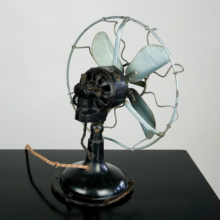 0riginal Vintage Industrial Art Deco Table Fan by Marelli Italy at 1stDibs