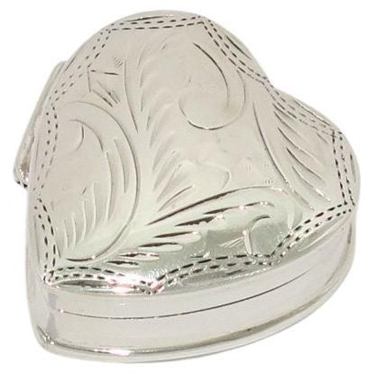 Sterling Silver Vintage Italian Heart Pill Case For Sale at 1stDibs