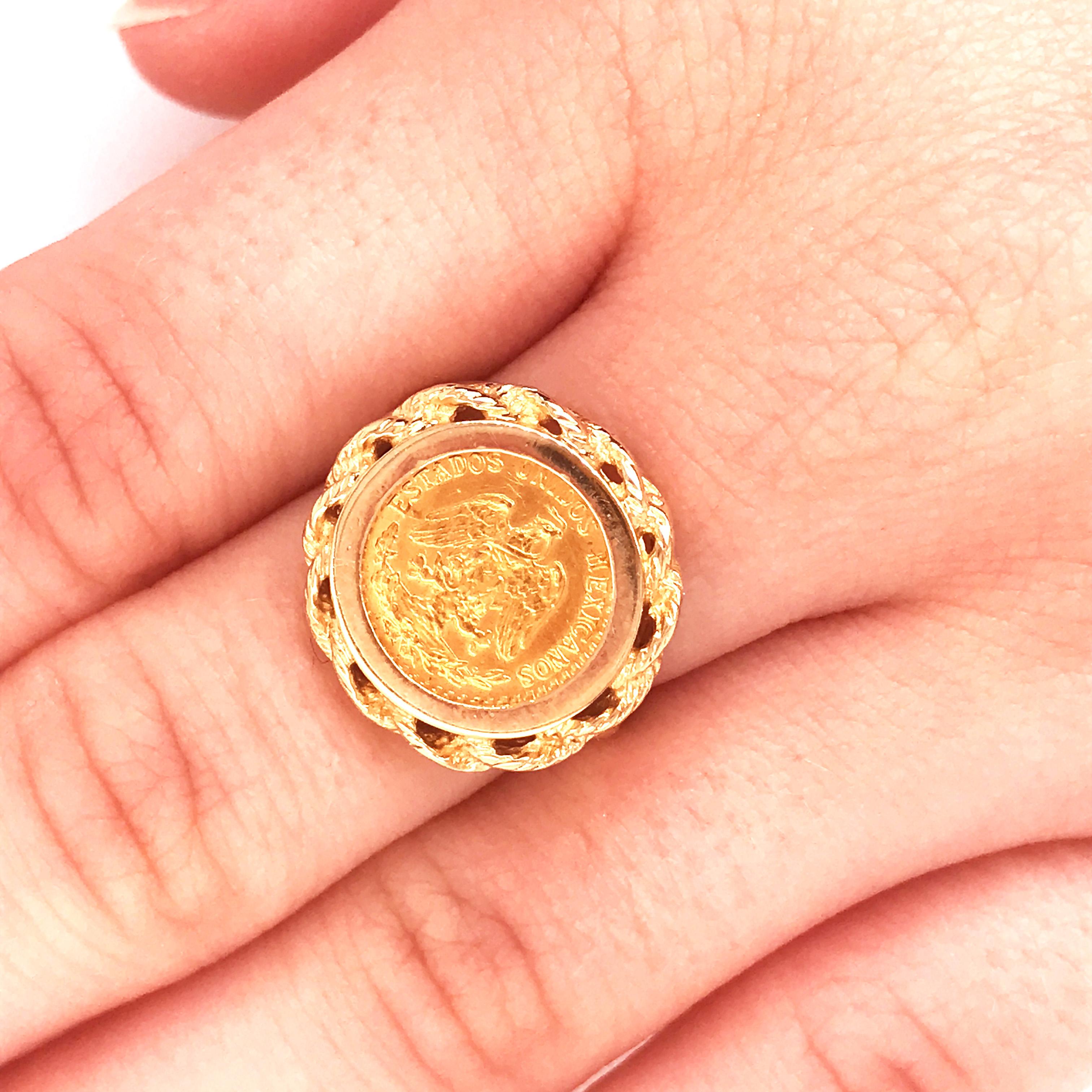 1/10 Peso Coin Ring Estate Piece in 14 Karat Yellow Gold For Sale at ...