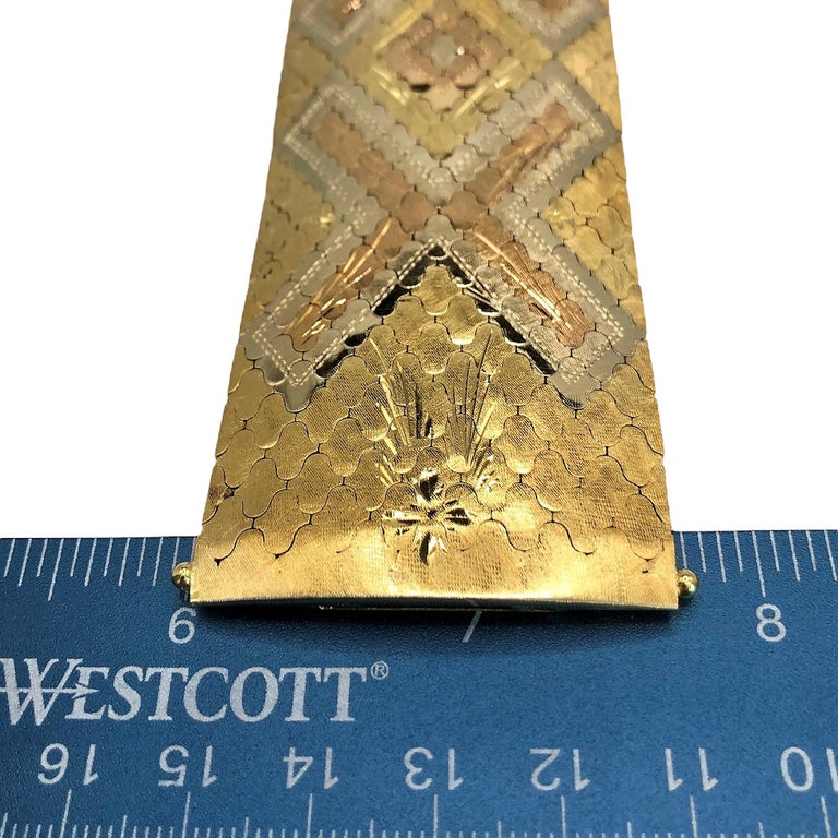Mid-20th Century Italian Tri-Color 18k Gold Bracelet For Sale at 1stDibs