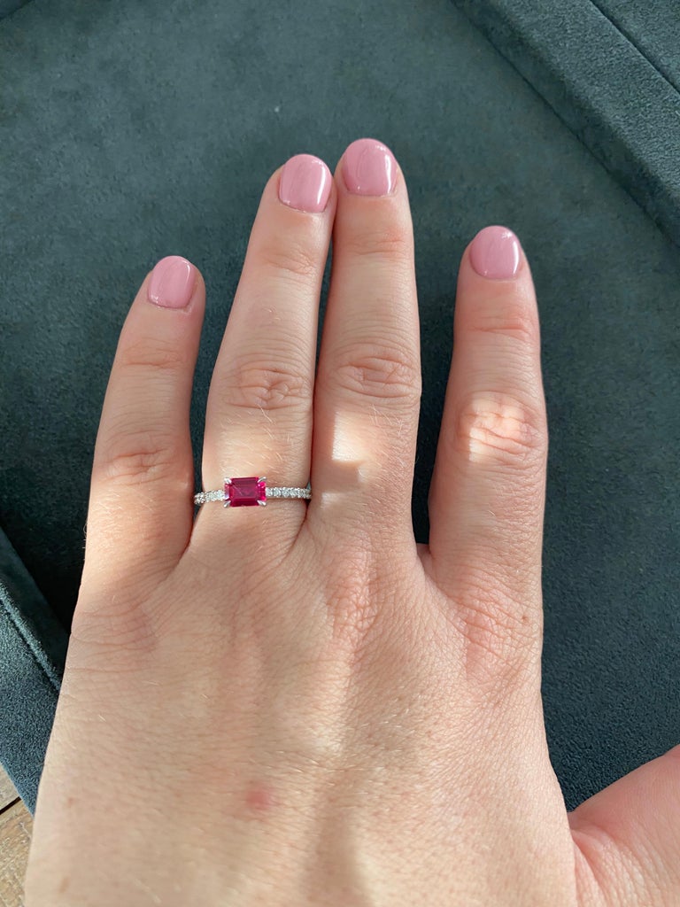 1 carat Untreated Red Ruby Ring For Sale at 1stDibs