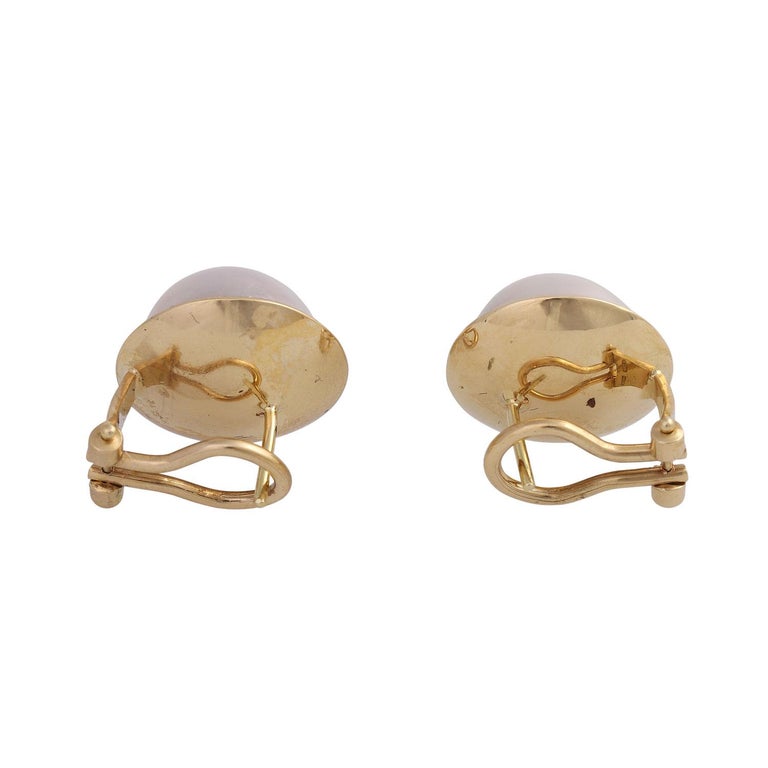1 Pair of Ear Clip Plugs with Mabe Pearl For Sale at 1stDibs