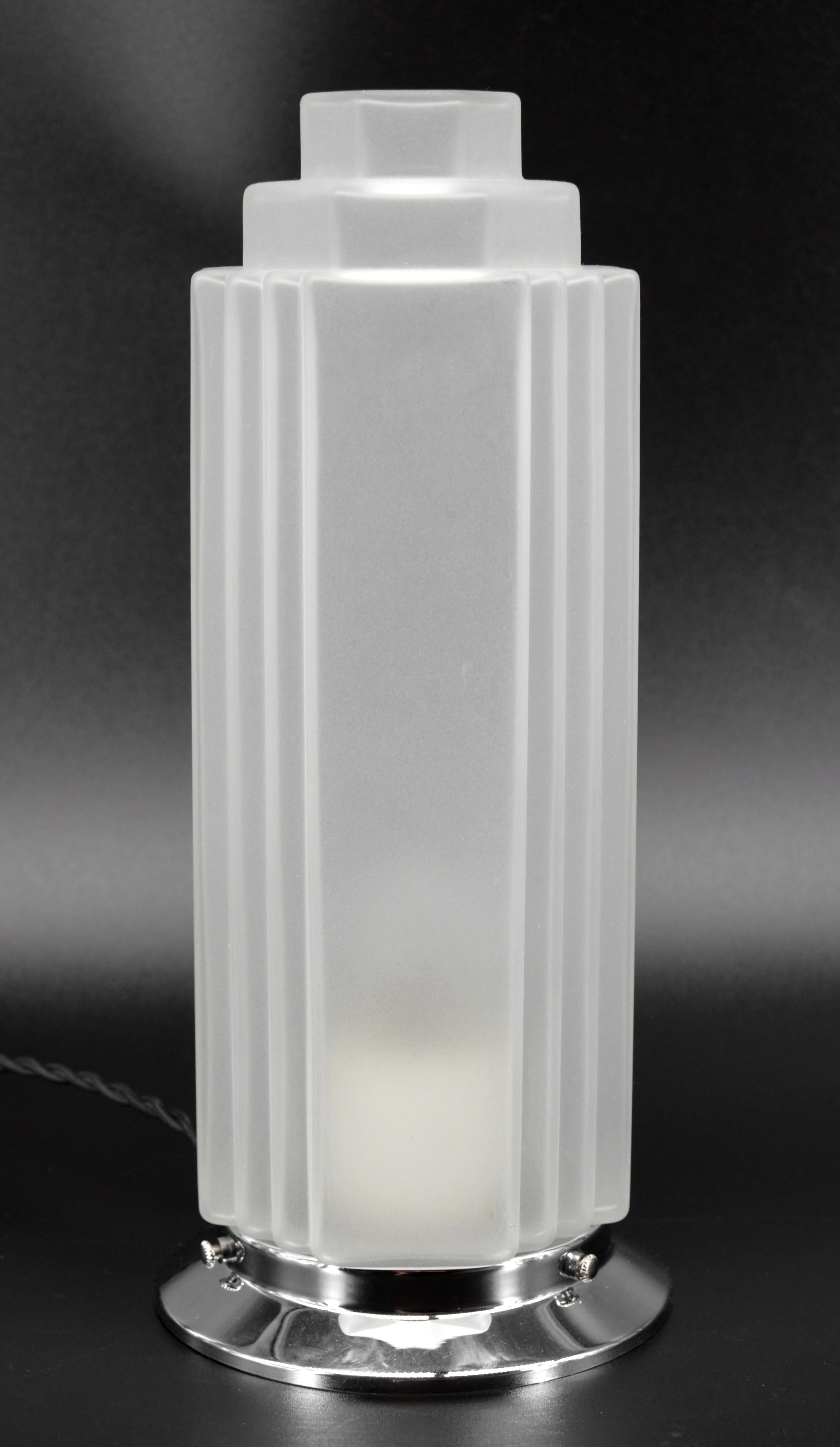 1 to 3 French Art Deco Skyscraper Table Lamps, 1930s For Sale at 1stDibs