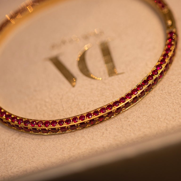 10 Carat Ruby 18 Karat Yellow Gold Bangle "Art Deco" Collection by D&A ...