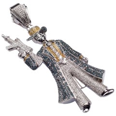 10 Karat White Gold Diamond Pendant For Sale at 1stdibs