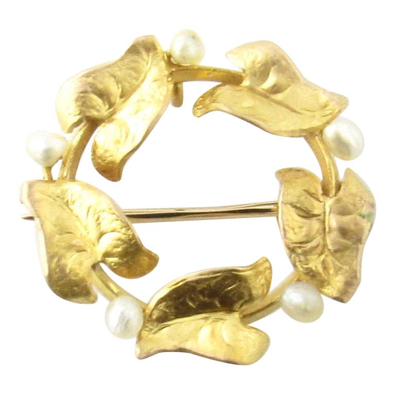 10 Karat Yellow Gold and Pearl Circle Pin at 1stDibs