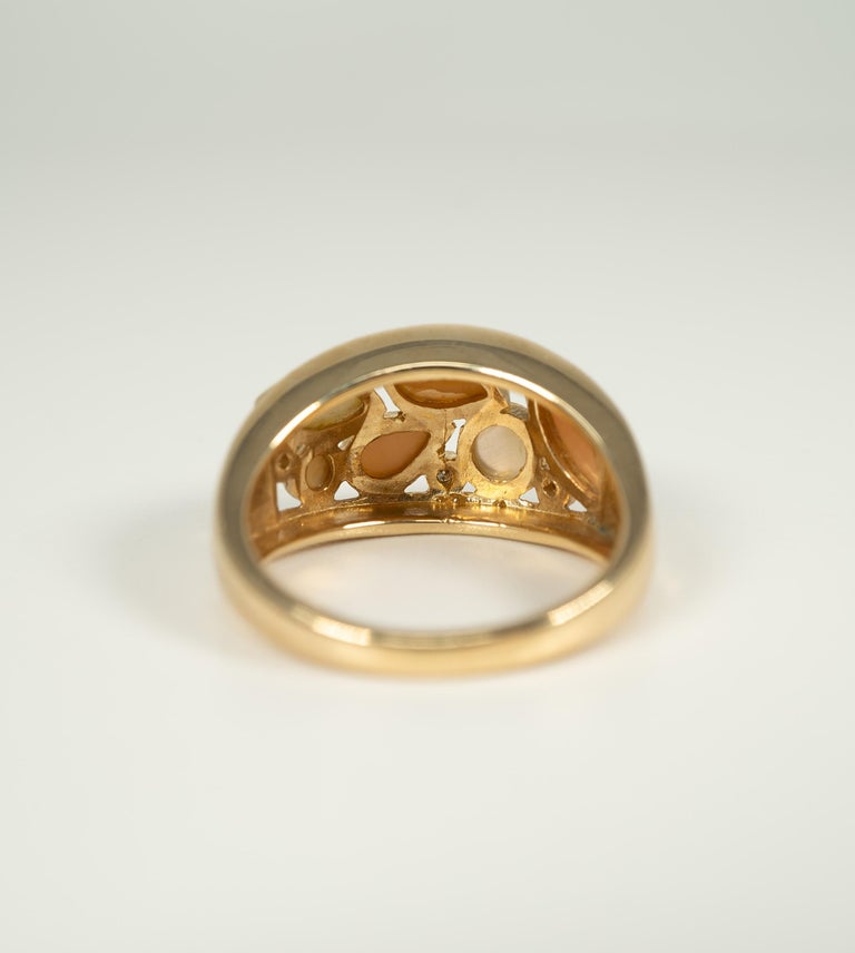 10 Karat Yellow Gold Moonstone and Diamond Ring For Sale at 1stDibs