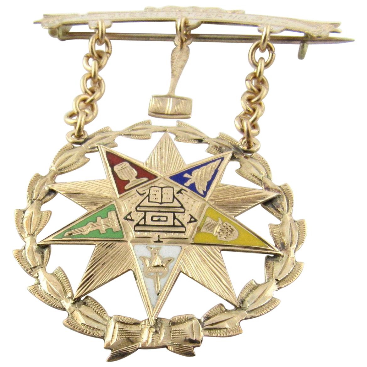 10 Karat Yellow Gold Queen Esther Pin or Medal at 1stDibs | queen ...