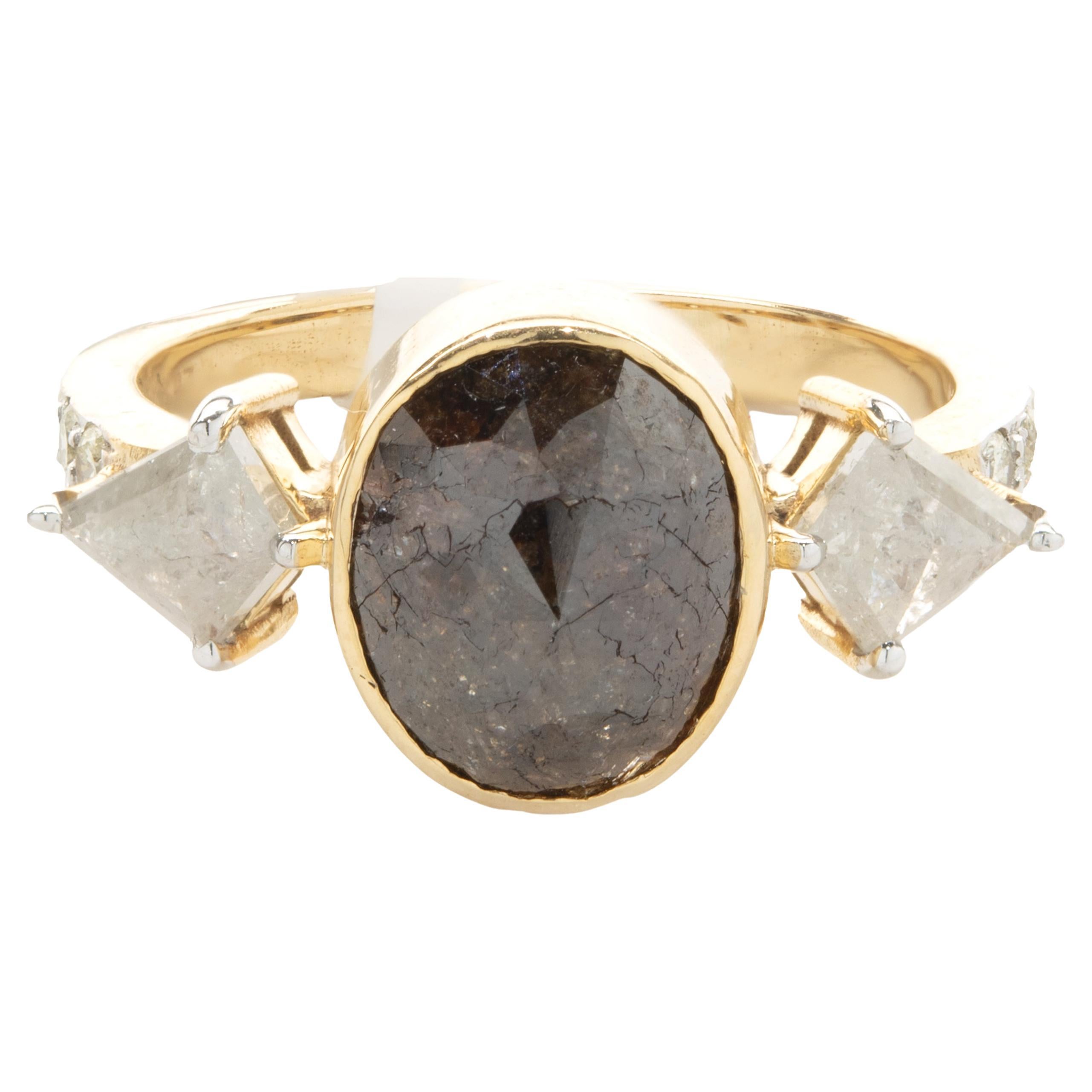 10 Karat Yellow Gold Three Stone Galaxy Diamond Ring For Sale at 1stDibs