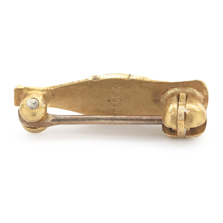 10 Karat Yellow Gold Vintage Coke Bottle Pin For Sale at 1stDibs