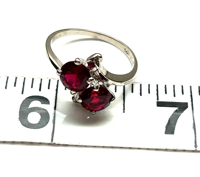 10 kt Double Stone Synthetic Ruby Ring For Sale at 1stDibs