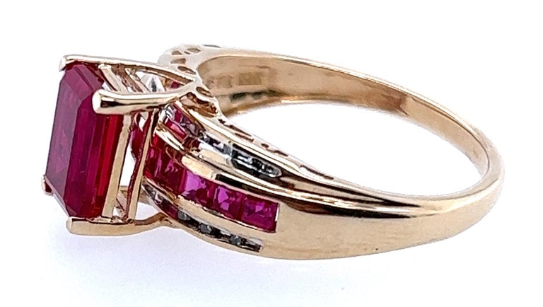 10 Kt Synthetic Ruby Ring For Sale at 1stDibs