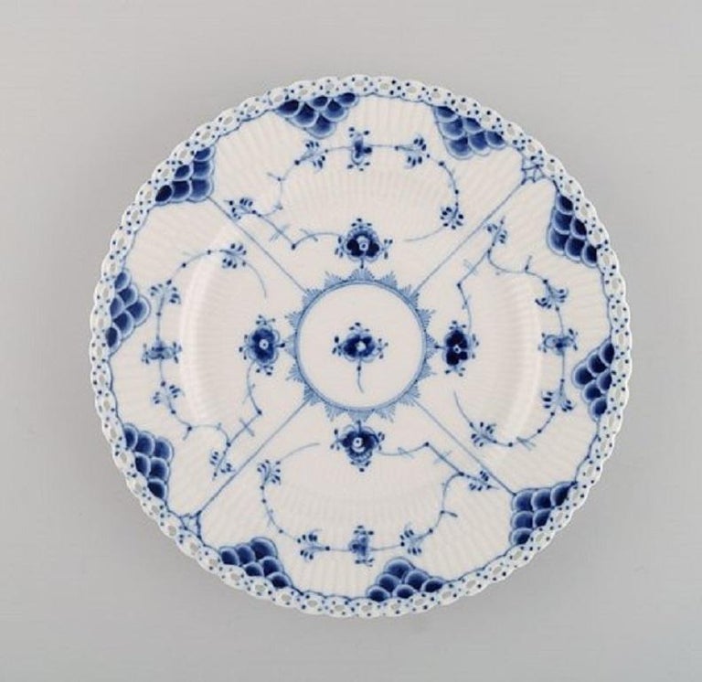 10 Royal Copenhagen Blue Fluted Full Lace Plates in Openwork Porcelain ...