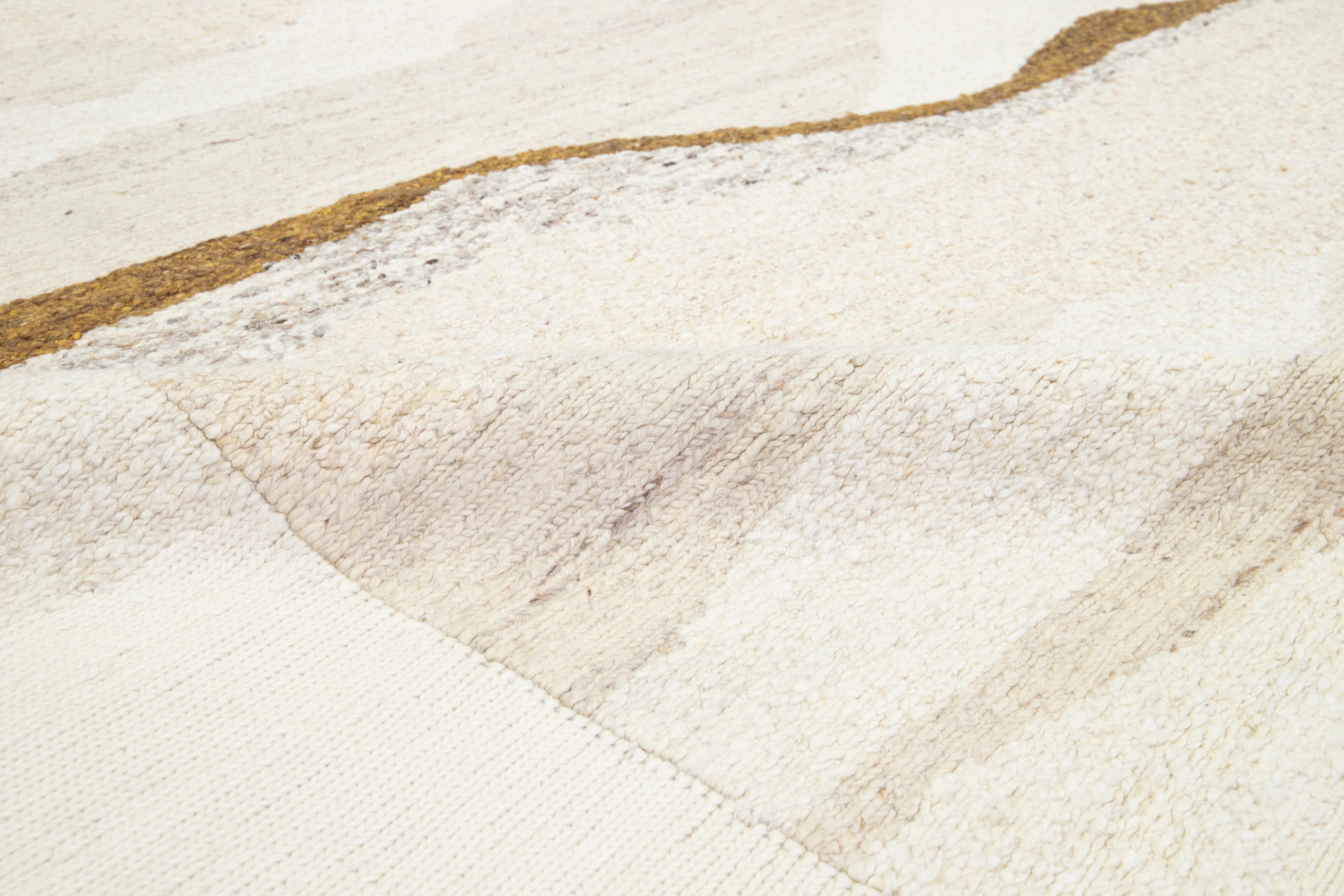 10 x 14 Contemporary Handmade In Ivory Soumak Wool Rug For Sale at 1stDibs