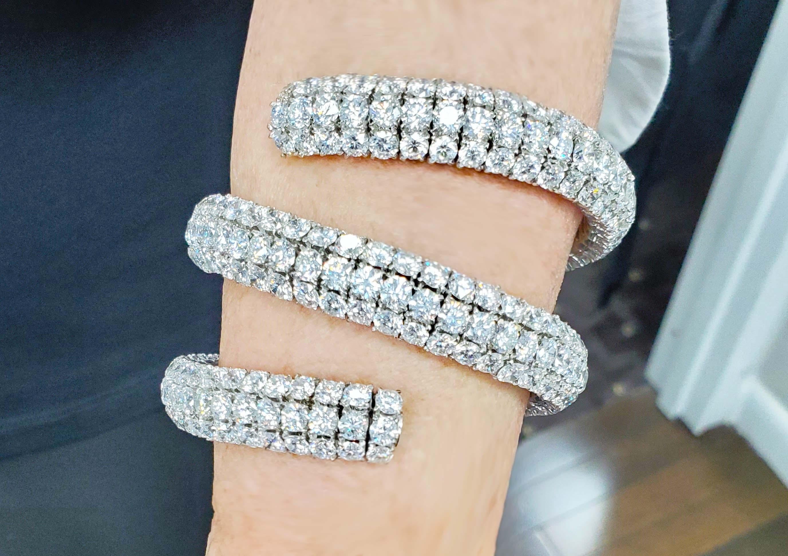 100 Carat Diamond Wrap Bracelet in 18 Karat Gold, 321 Diamonds + 100.00 ...