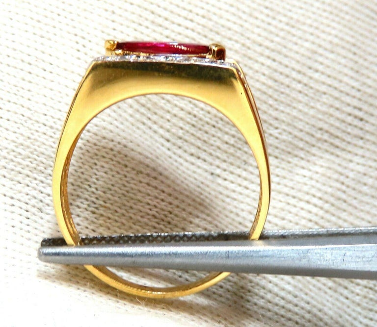 1.00 Carat Natural Ruby Marquise Ring 14 Karat Gold Mod Split Shank Sandwich For Sale at 1stDibs