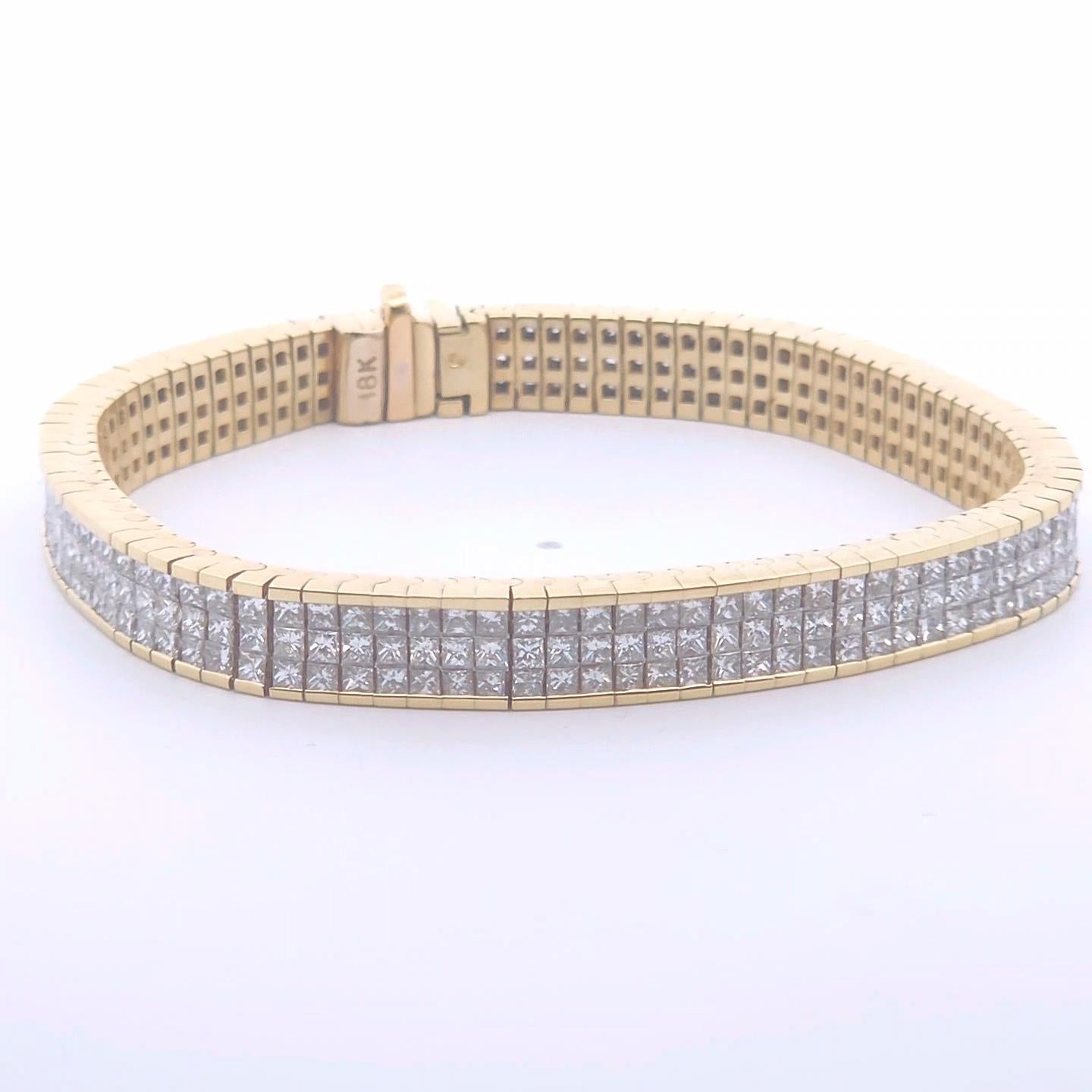 10.33ct 3-Row Invisible Bracelet in 18k Gold For Sale at 1stDibs