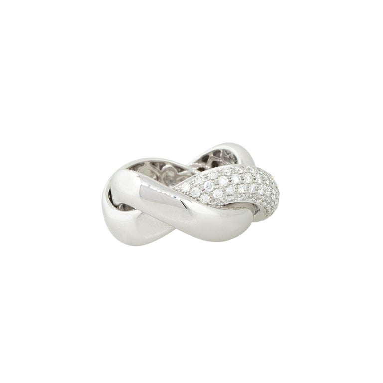 1.04 Carat Pave Diamond Crossover Wave Ring 18 Karat in Stock For Sale at 1stDibs