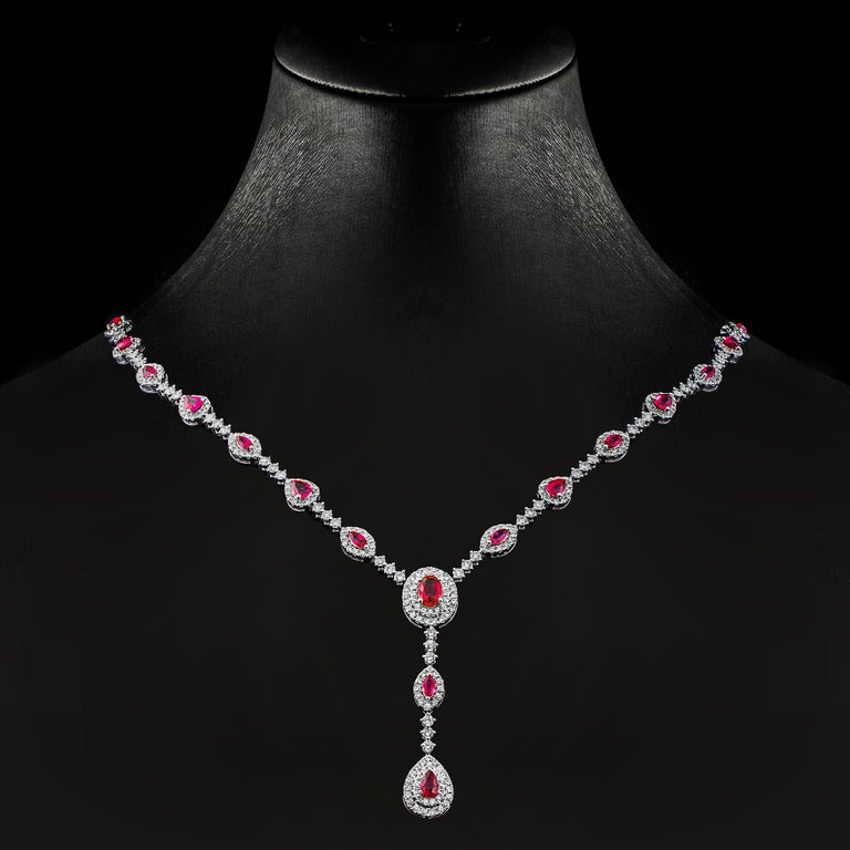 10.50 Tcw Natural Ruby and Diamond Collier Necklace For Sale at 1stDibs