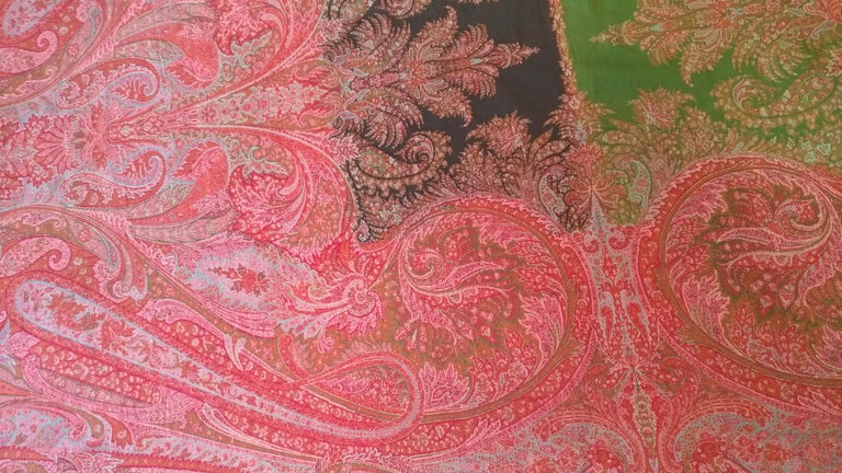 1088 - 19th Century Cashmere Shawl For Sale at 1stDibs