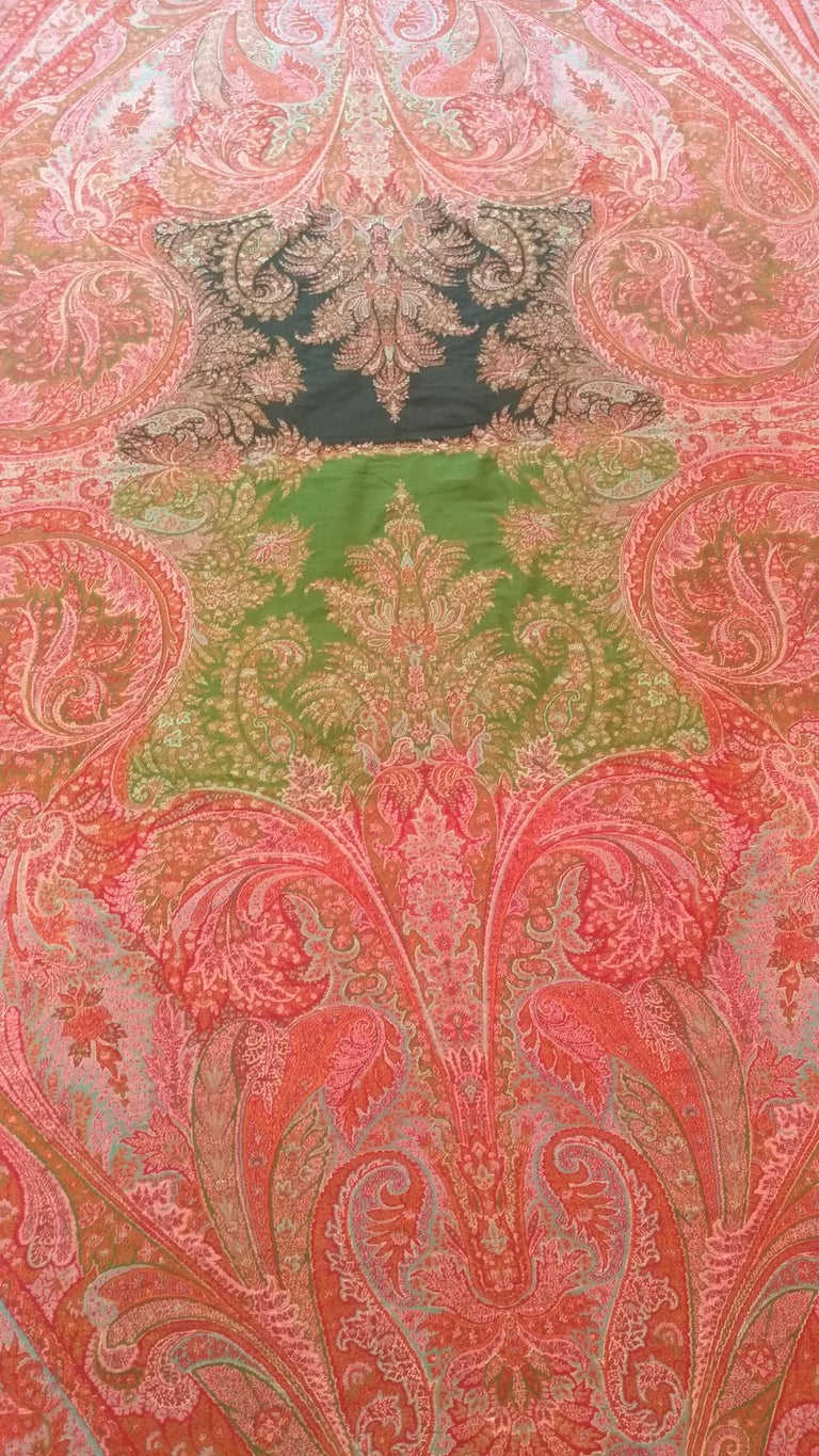 1088 - 19th Century Cashmere Shawl For Sale at 1stDibs