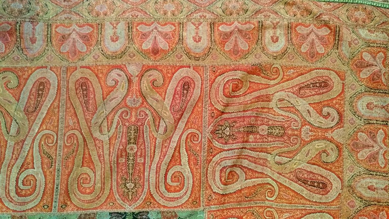 1093, 19th Century Cashmere Shawl For Sale at 1stDibs