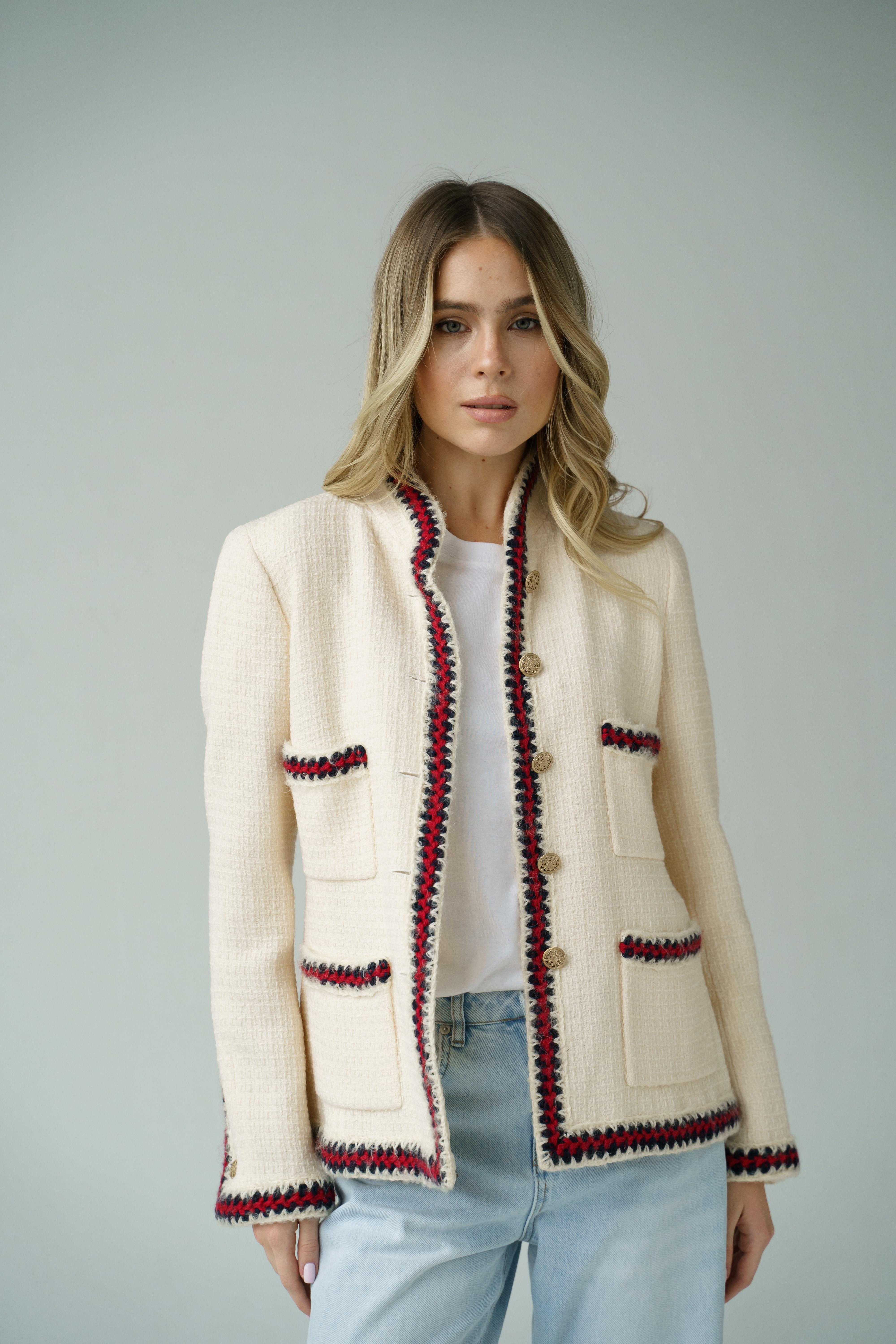 10A Chanel and Karl Lagerfeld Paris-Shanghai Metiers D'Art Tweed Jacket ...