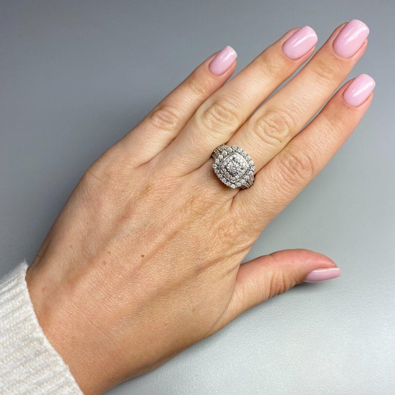 10k White Gold Diamond Cluster Ring 1.30CTW For Sale at 1stDibs