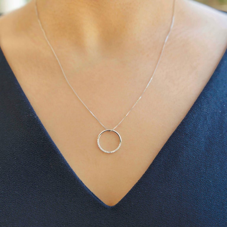 10K White Gold Diamond Open Circle Pendant For Sale at 1stDibs