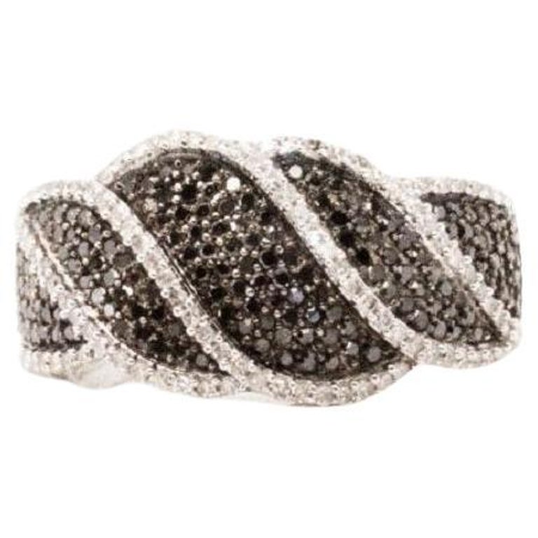 10K White Gold Spiral Design Ring with 1.80 Ct Black and White Diamonds ...