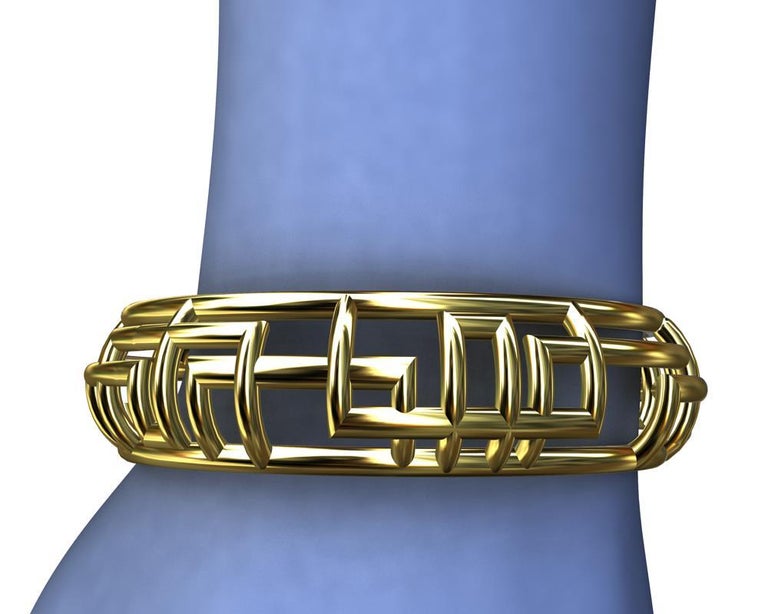10 Karat Yellow Gold 90 Degrees Bangle For Sale at 1stDibs
