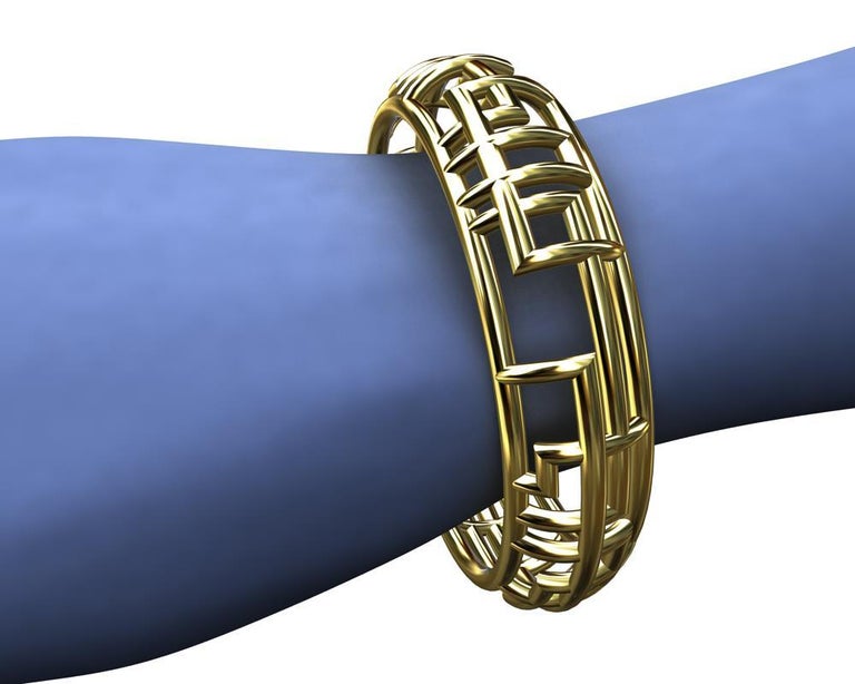 10 Karat Yellow Gold 90 Degrees Bangle For Sale at 1stDibs