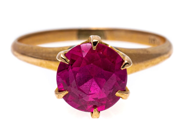 10k Yellow Gold Simple Round Lab Grown Ruby Solitaire Ring For Sale at ...