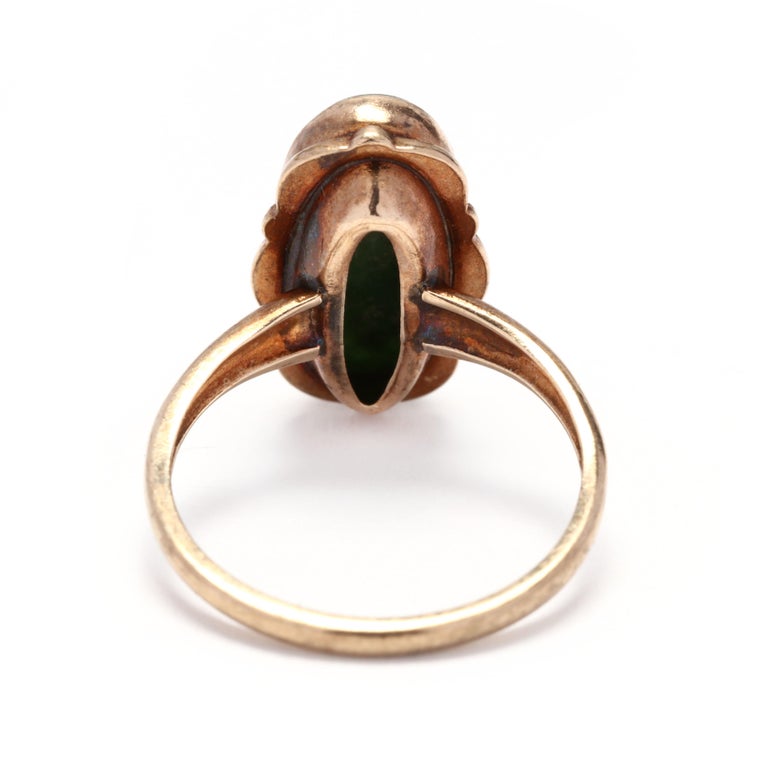 10Y Oval Nephrite Bezel Scalloped Ring at 1stDibs