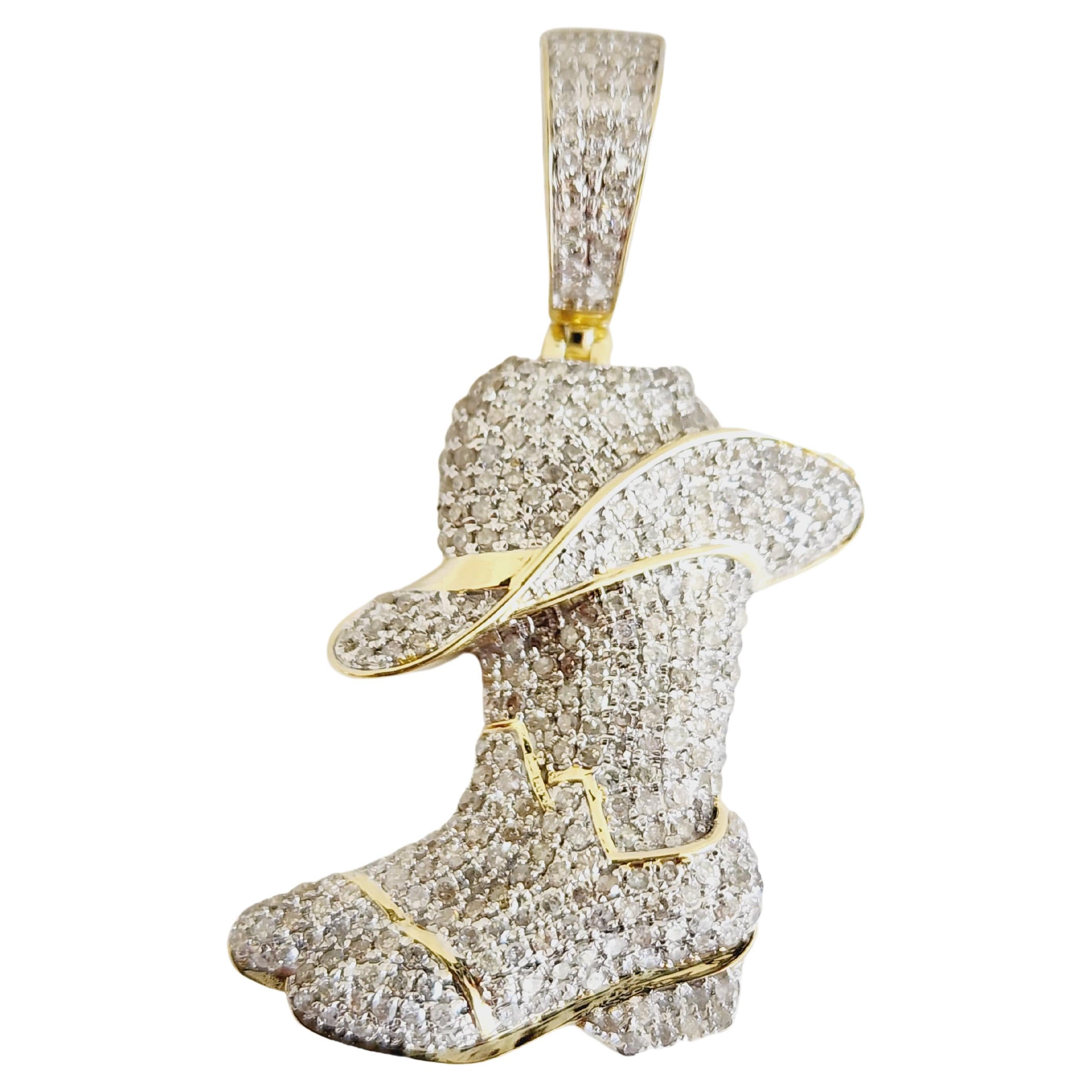 1.10 Carat Diamond House Pendant 10 Karat Yellow Gold For Sale at 1stDibs