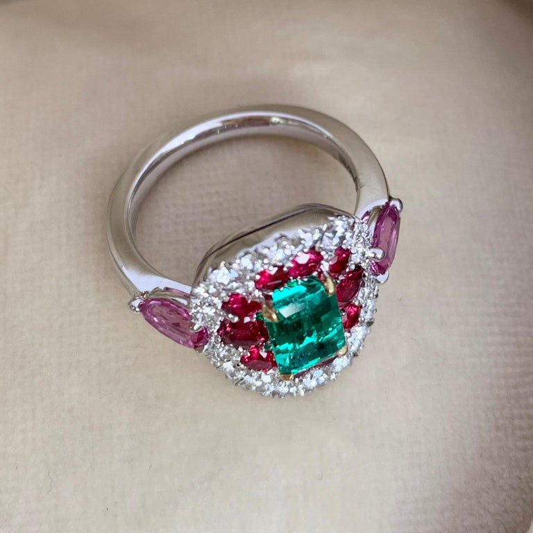 1.10 Carat Emerald, Red Spinel and Pink Sapphire Ring For Sale at ...