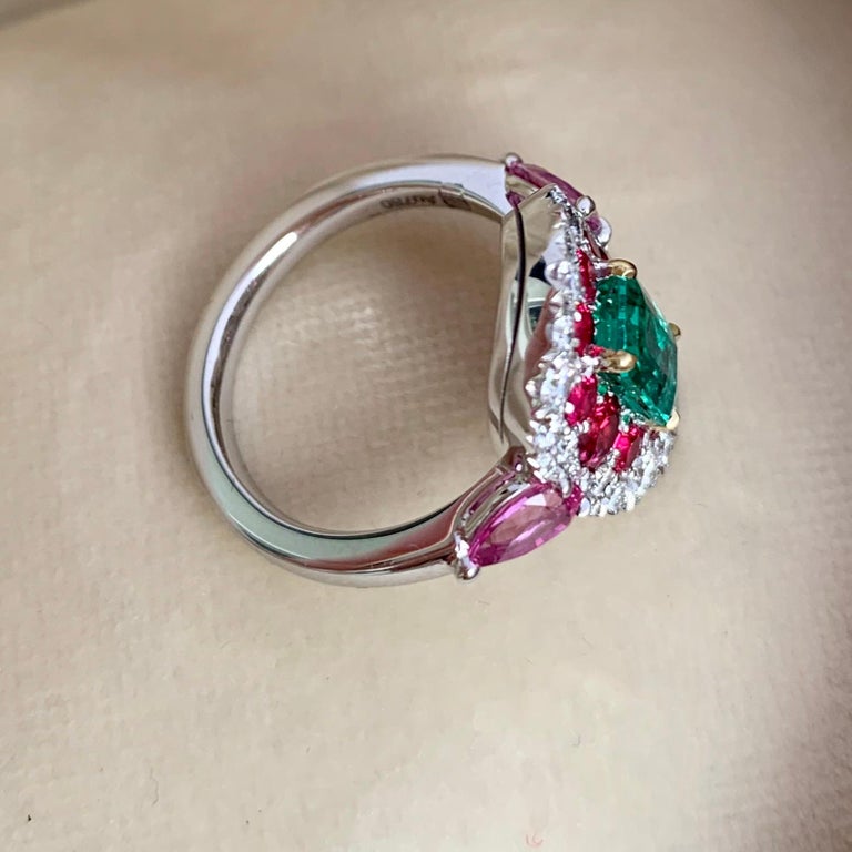 1.10 Carat Emerald, Red Spinel and Pink Sapphire Ring For Sale at ...